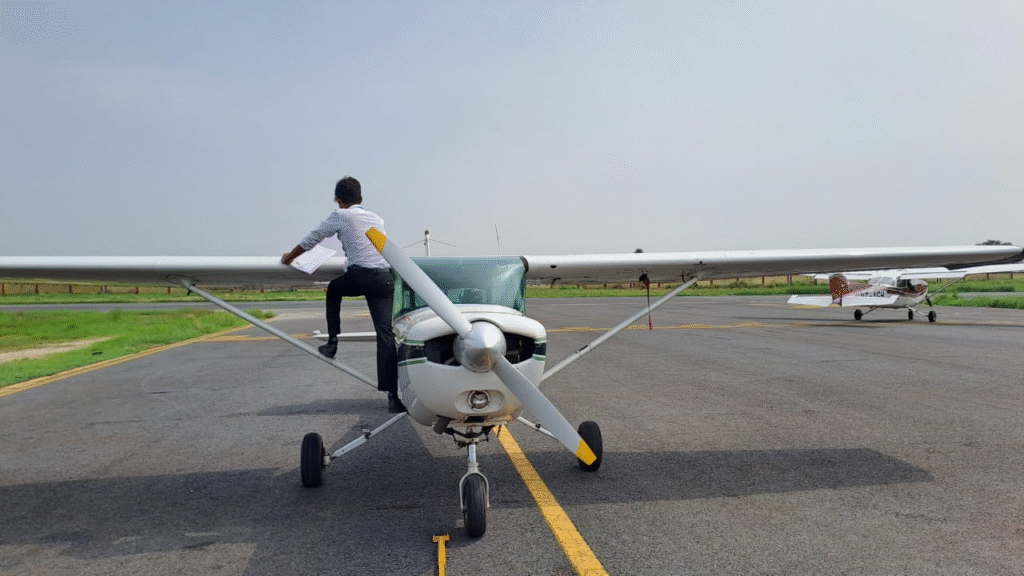 Flight Simulator Training - Pioneer Flying Academy